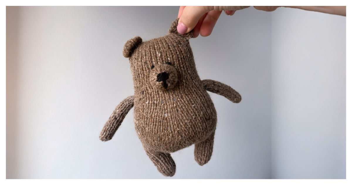 Little Teddy Bear Free Knitting Pattern and Video Tutorial